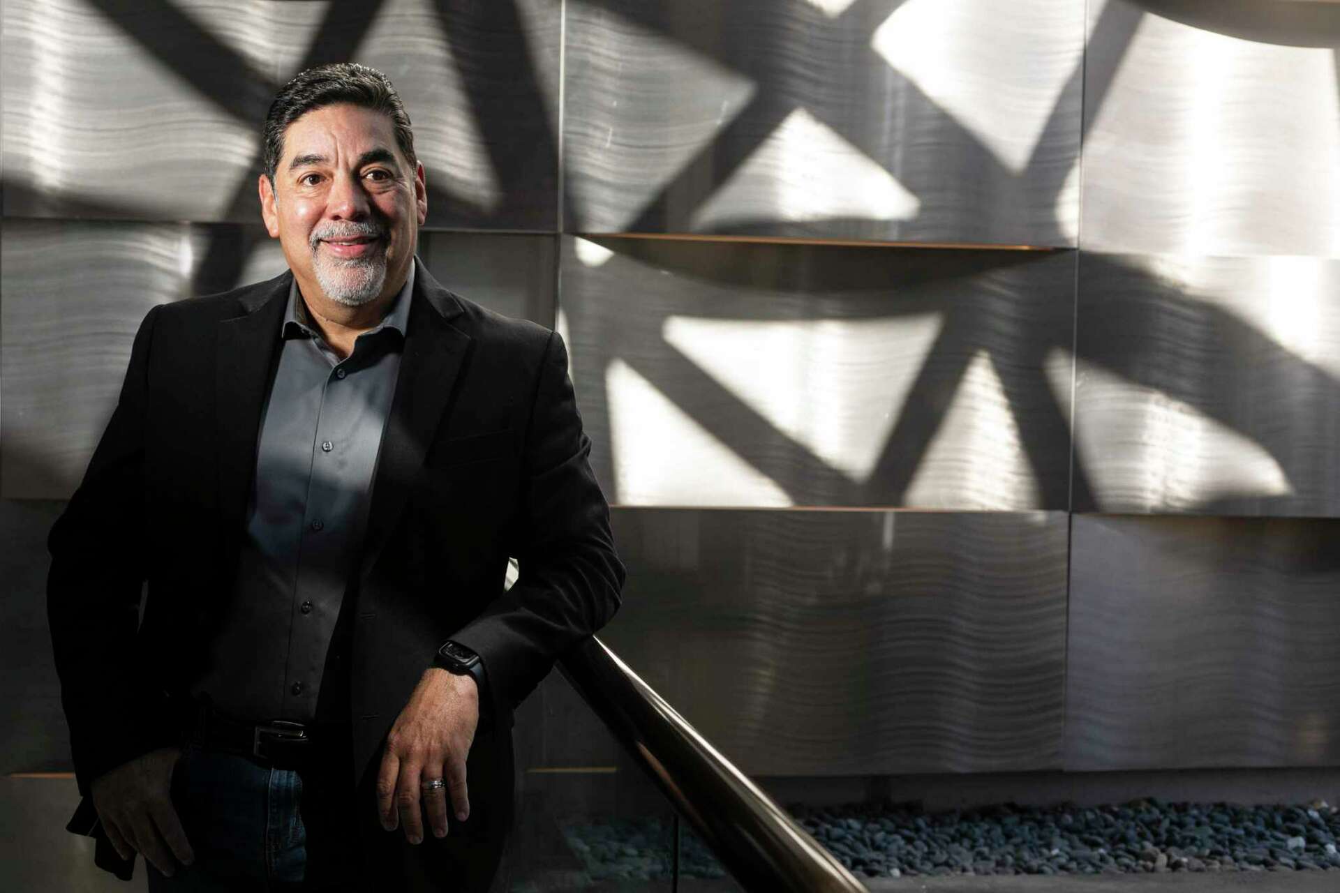 Arthur Smith, San Antonio telecom tech firm CEO, dies at 60