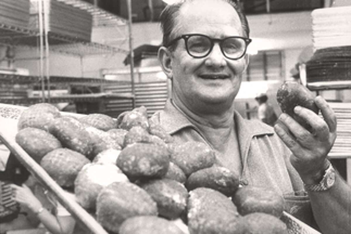 How Leonard’s Bakery brought its malasadas to Hawaii