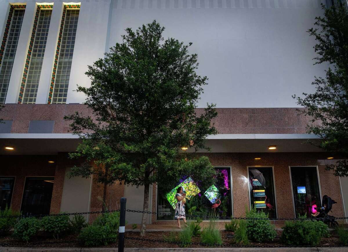 An insider's guide to art work at the Ion