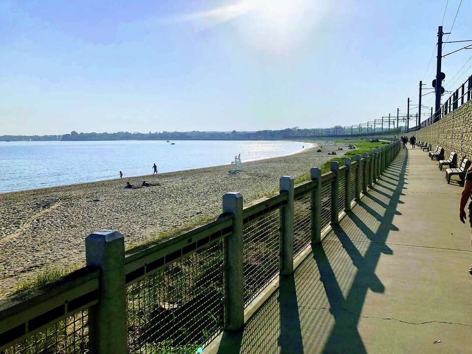 7 cute villages and hamlets in CT to explore this spring