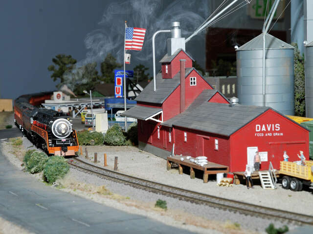 Carquinez Model Railroad Society, home to one of the Bay Area’s largest ...