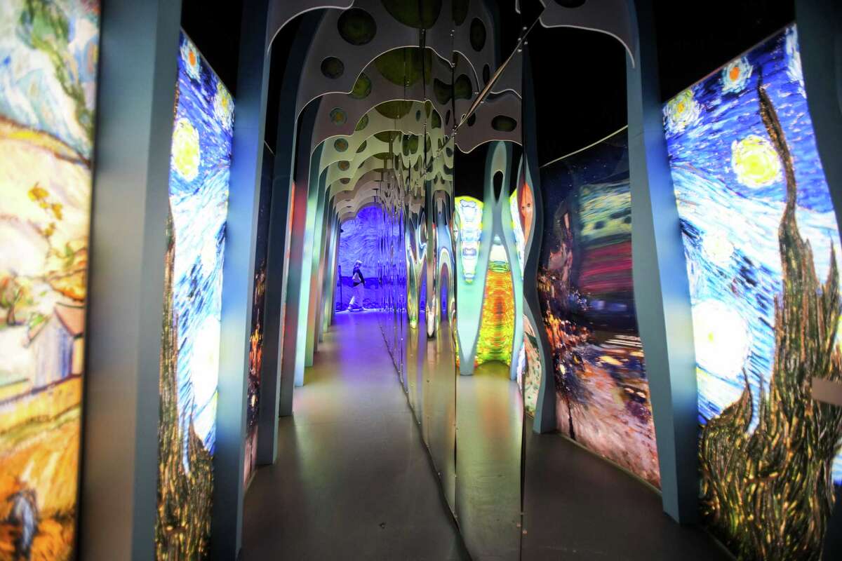 Virtual 'Immersive Monet' experience opens in West Houston