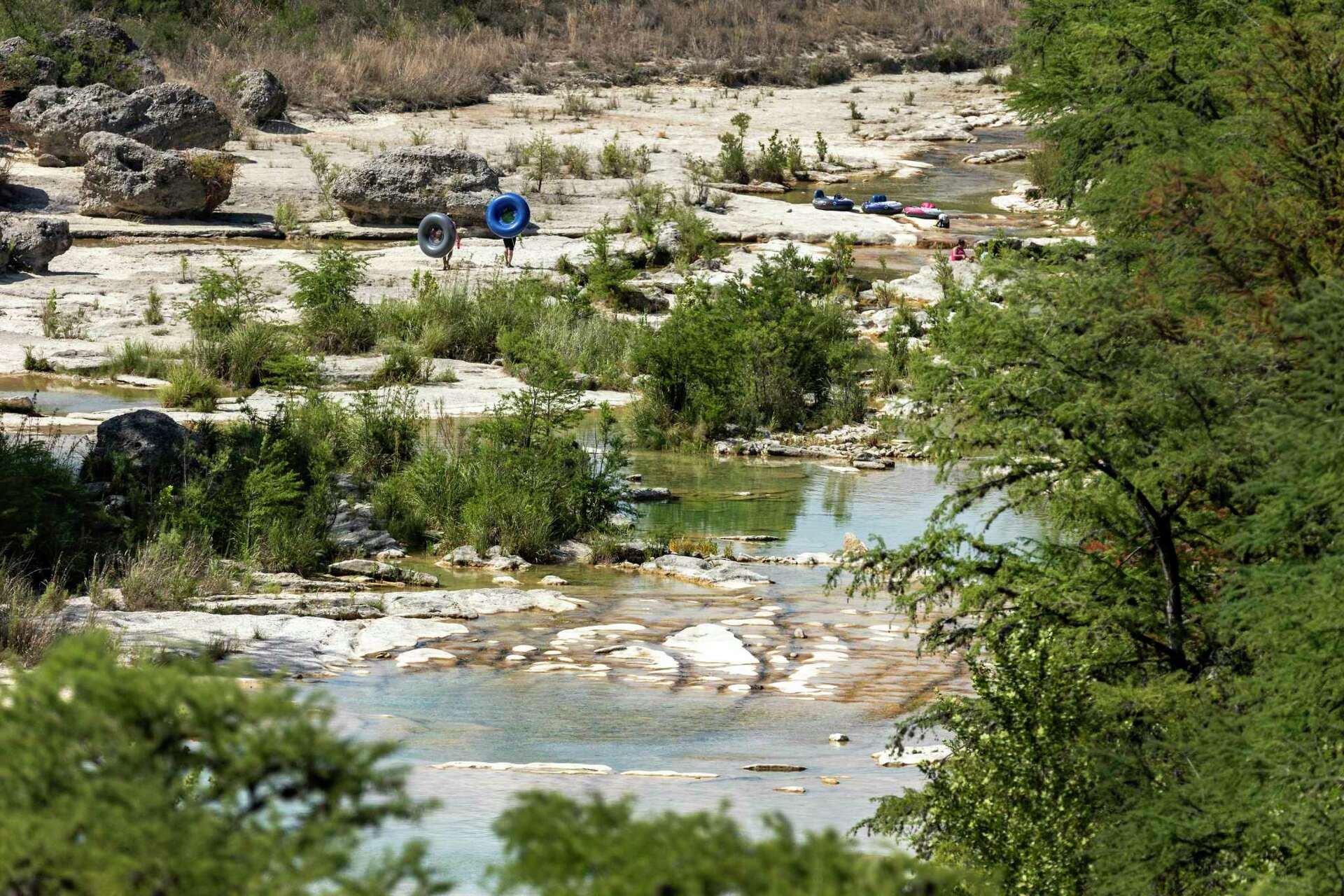 Frio River flow drops to zero as drought continues