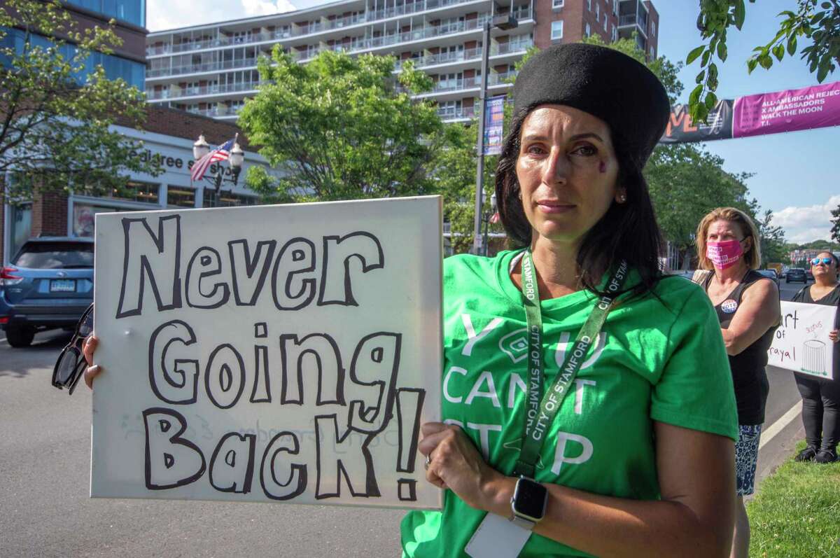 Stamford, Greenwich protesters vow to ‘fight like hell’ in a post-Roe v ...