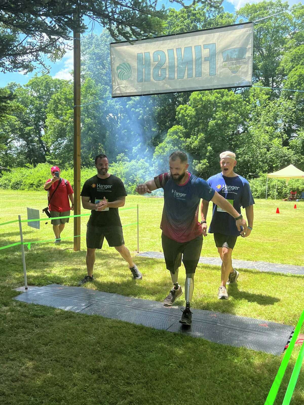 Stamford man who lost both legs takes on obstacle-filled 5K