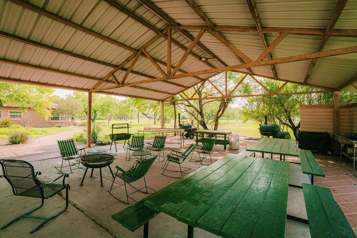 Lloyd Bentsen's former South Texas ranch up for grabs for $29.7M