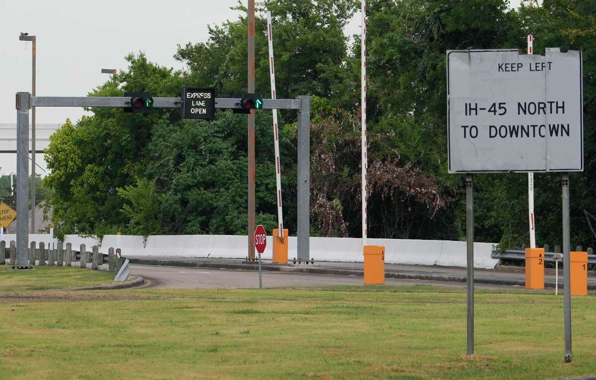 Metro to restart weekend hours for high-occupancy toll lanes