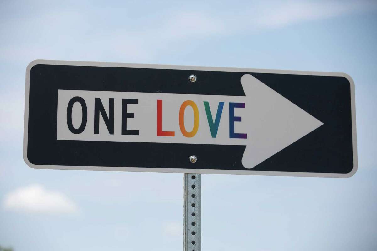 Artistic street signs in Houston suburb display positive messages