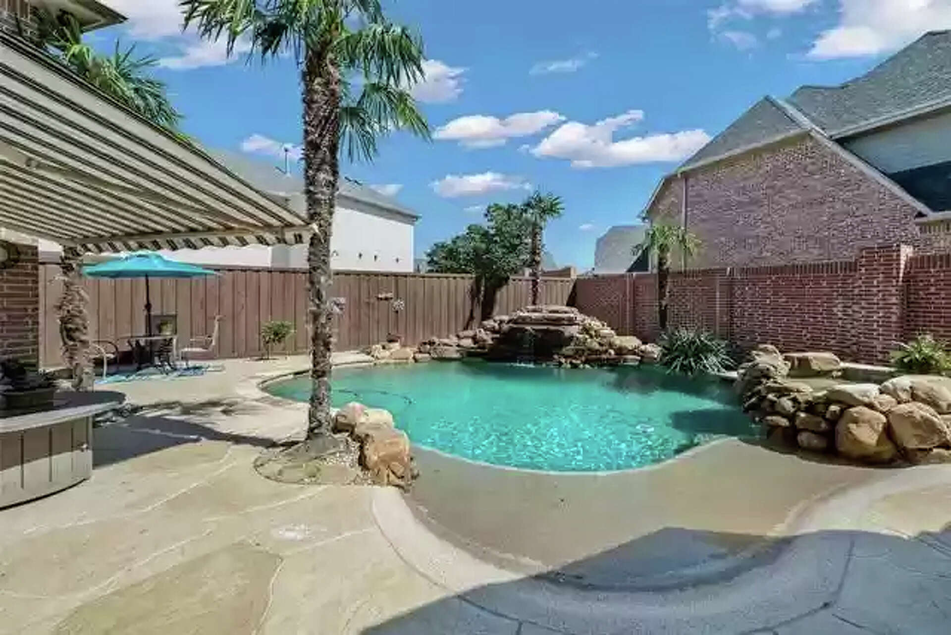 Photos: Look inside Shaq's 'swanky' new Texas mansion