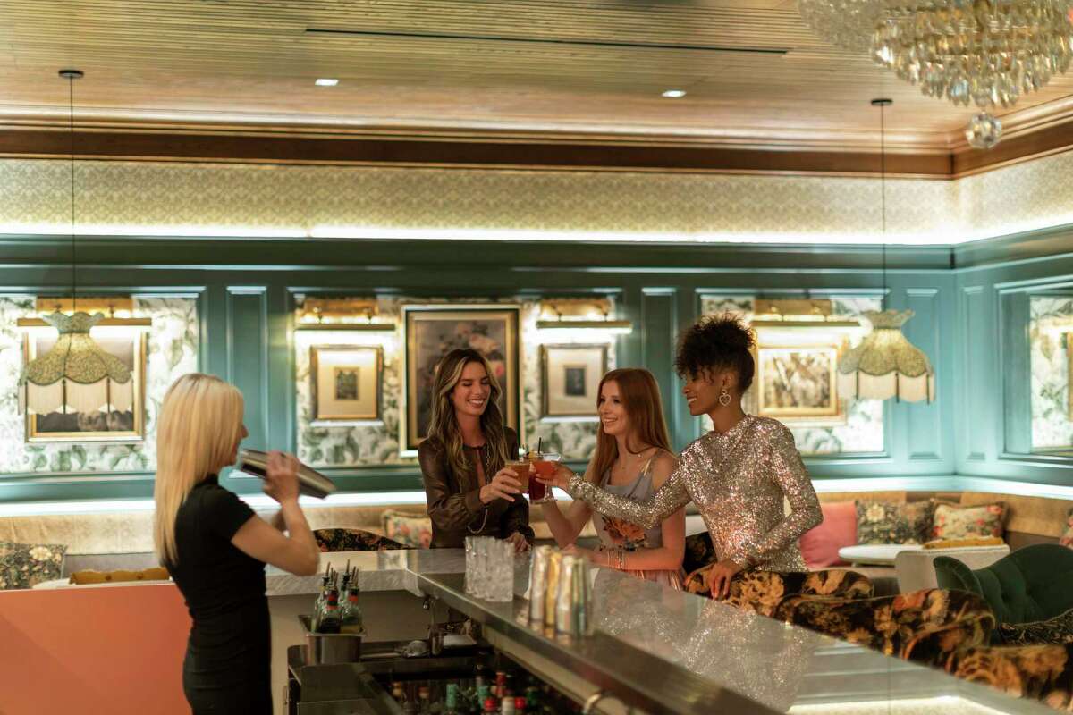 Houston's top hidden bars, restaurants are worth finding