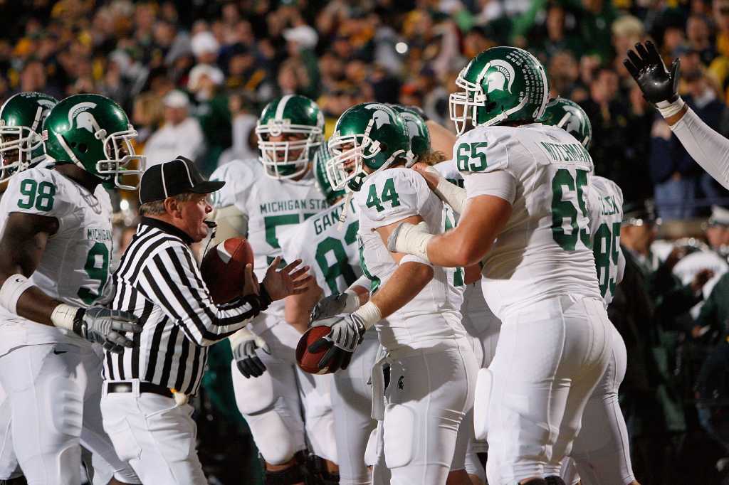 Former Newtown High football player Rouse stays positive despite career ...