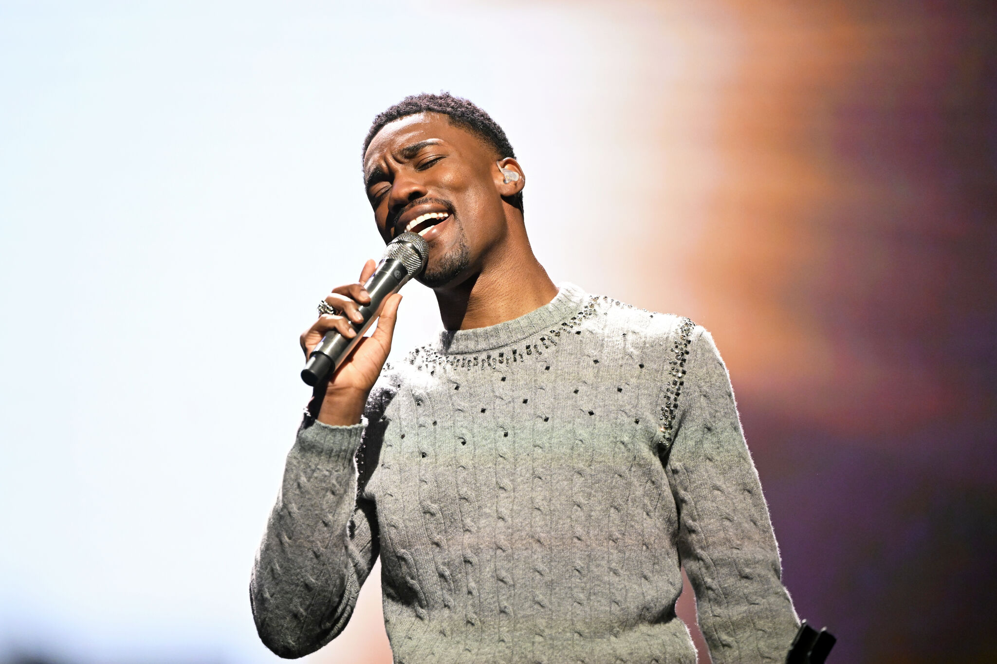 R&B singer GIVEON to perform at College Street Music Hall