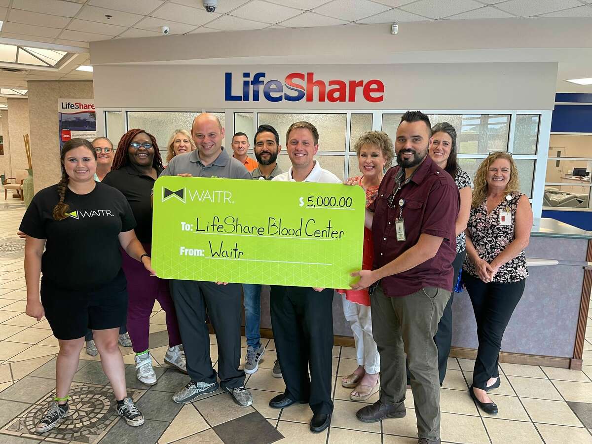 Waitr donates $5,000 to LifeShare Blood Center