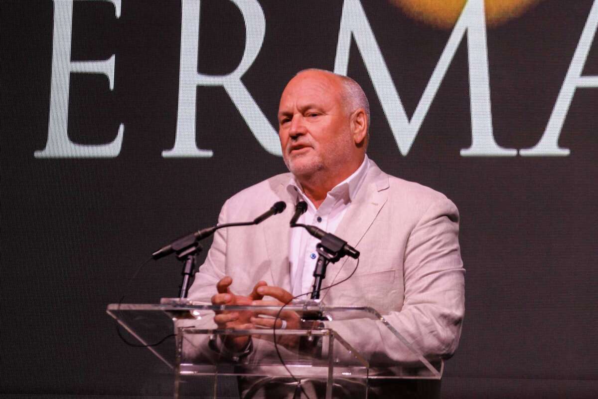 Toyota Center changes revealed at dinner with Rockets, Fertittas