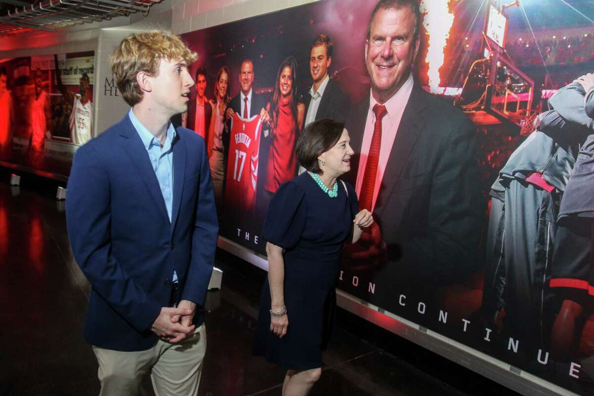 Toyota Center changes revealed at dinner with Rockets, Fertittas