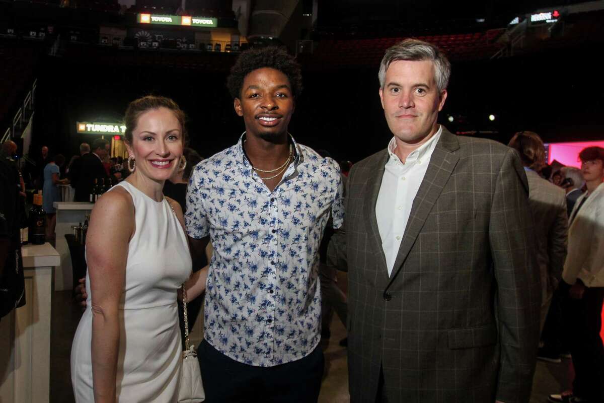 Toyota Center changes revealed at dinner with Rockets, Fertittas