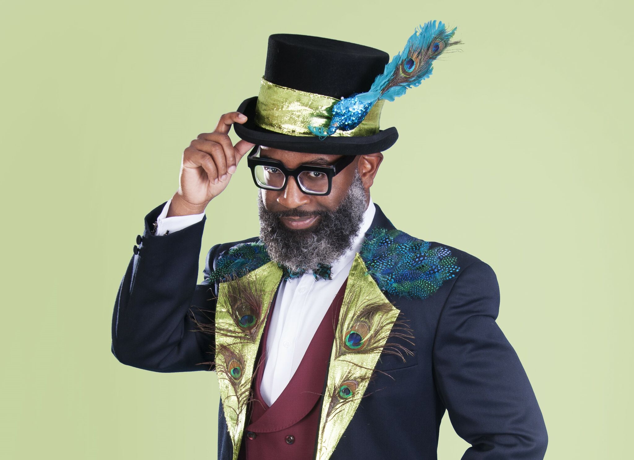 Cabaret singer Professor M to emcee Greater Bridgeport Pride this July