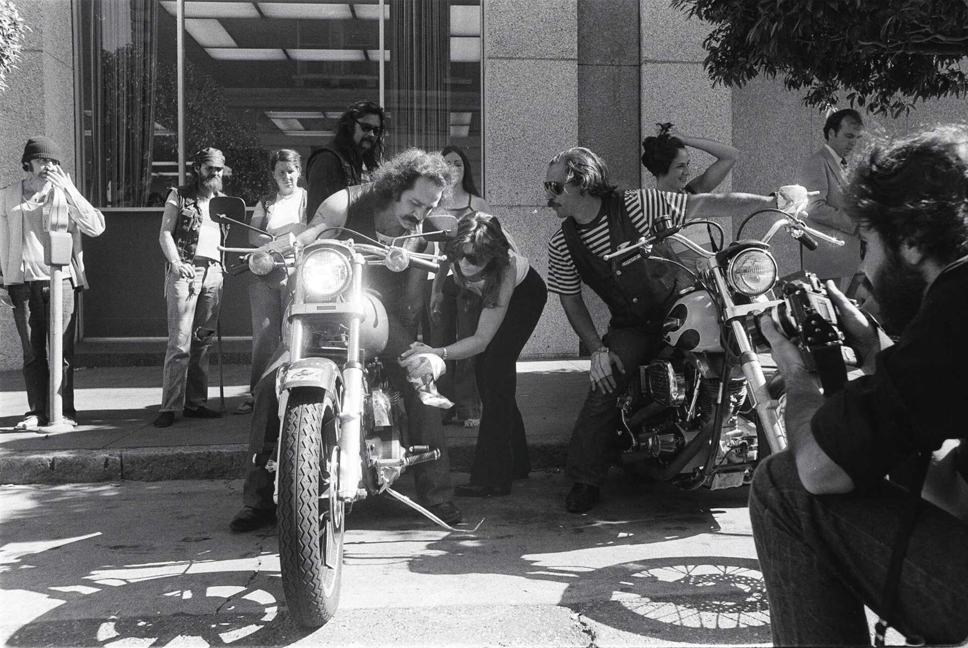 Sonny Barger, fearsome leader of the Oakland Hells Angels, dies at 83