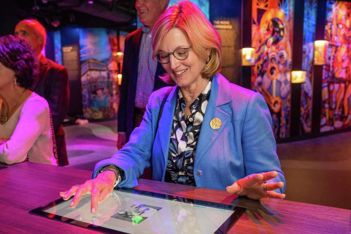 Vue Orleans immersive exhibit is 300 years of New Orleans history