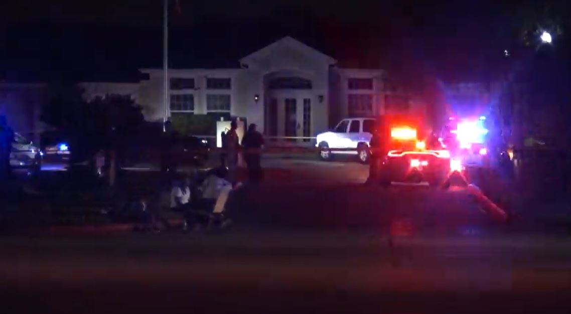 'Chaotic' Houston pool party leads to the death of 2 teens