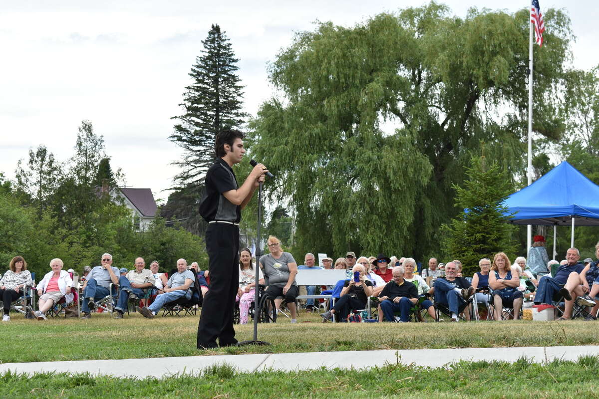 Tribute artist Jake Slater kicks off Mecosta Music on the River concert ...