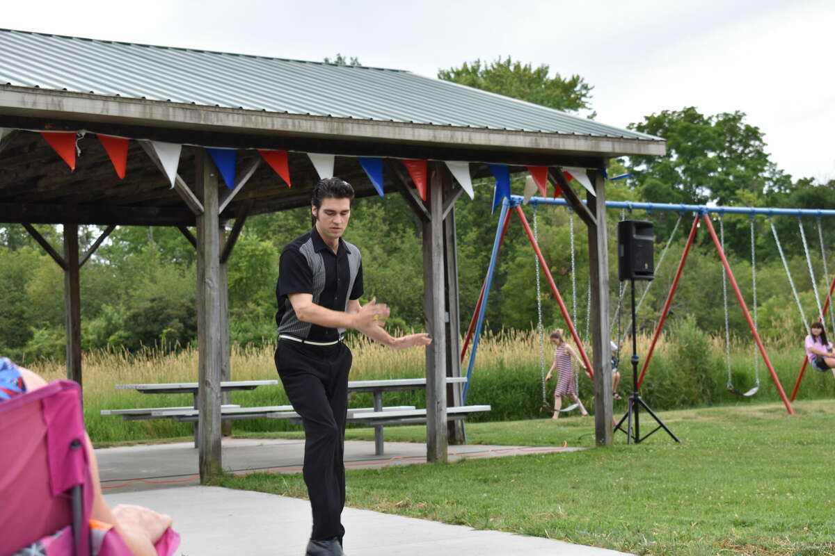 Tribute artist Jake Slater kicks off Mecosta Music on the River concert ...