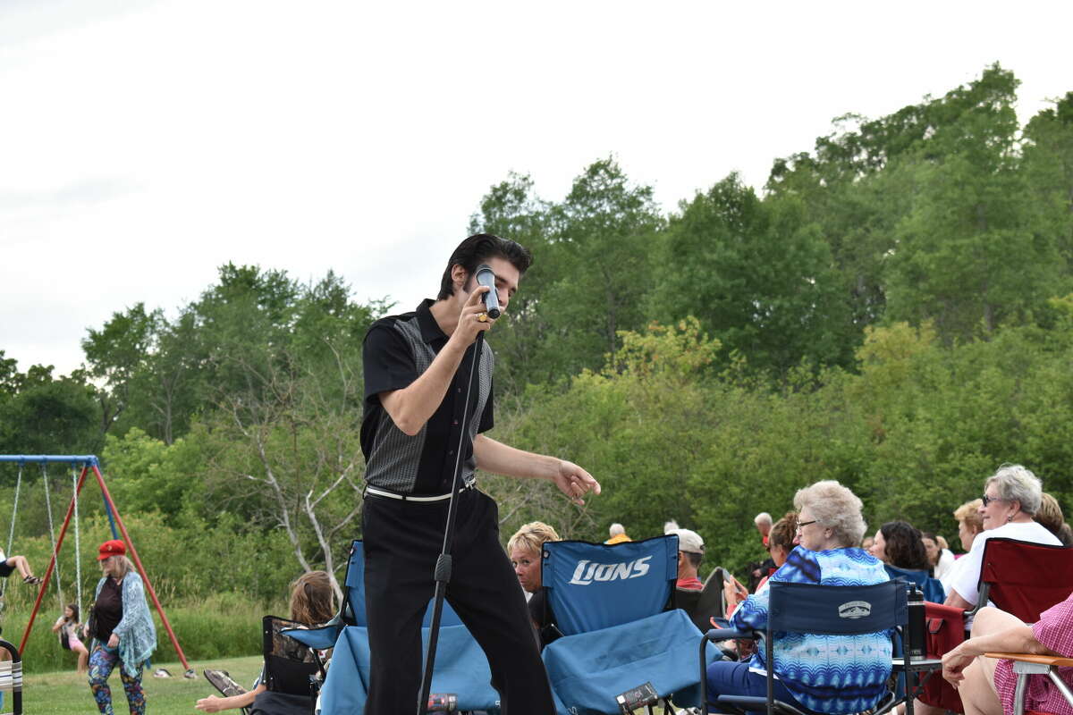 Tribute artist Jake Slater kicks off Mecosta Music on the River concert ...