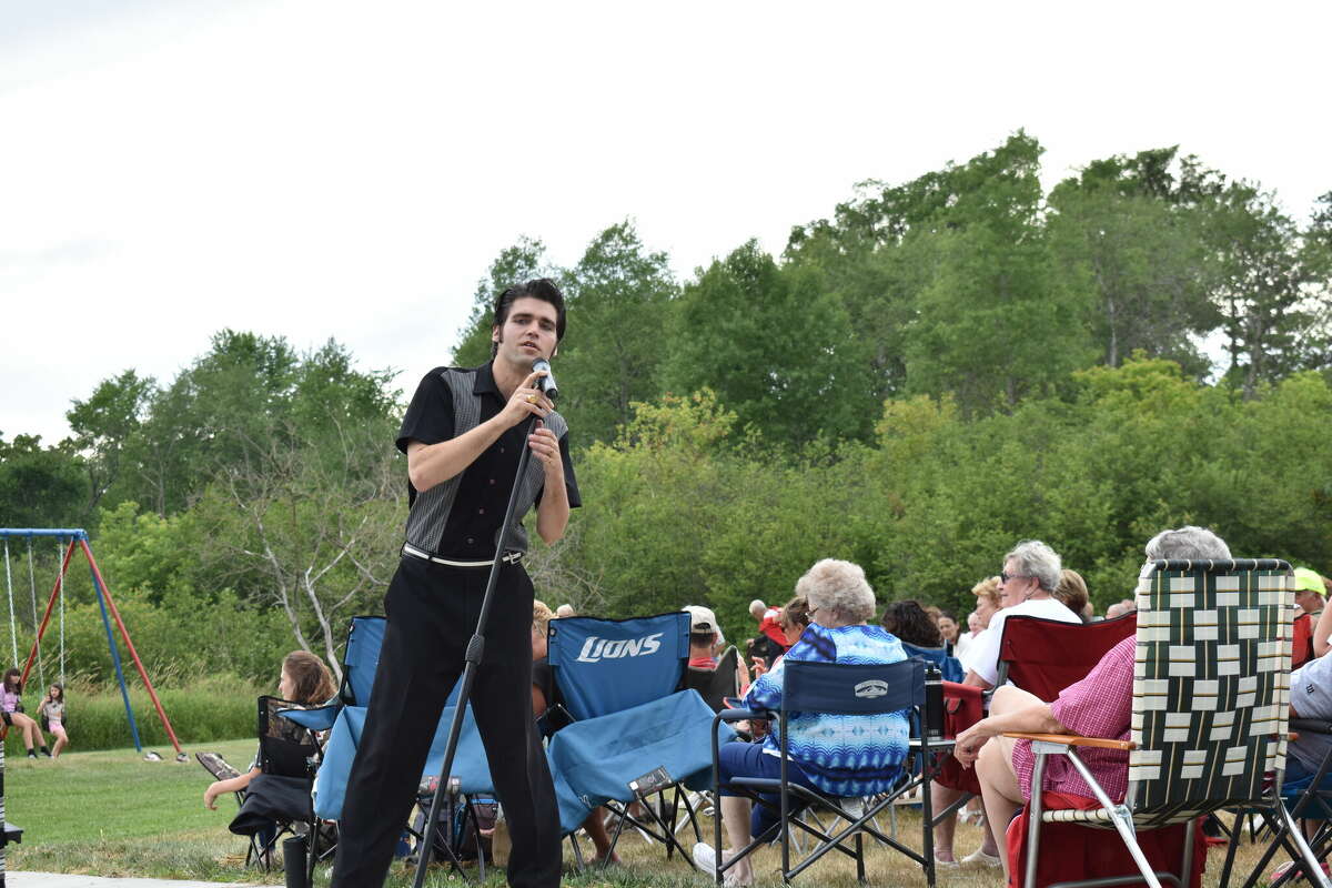 Tribute artist Jake Slater kicks off Mecosta Music on the River concert ...