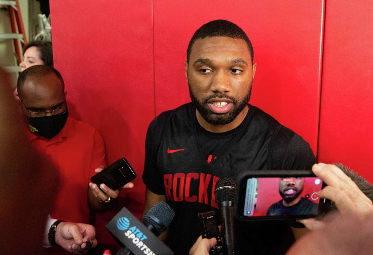 New Rockets’ assistant coaches have fit with Stephen Silas