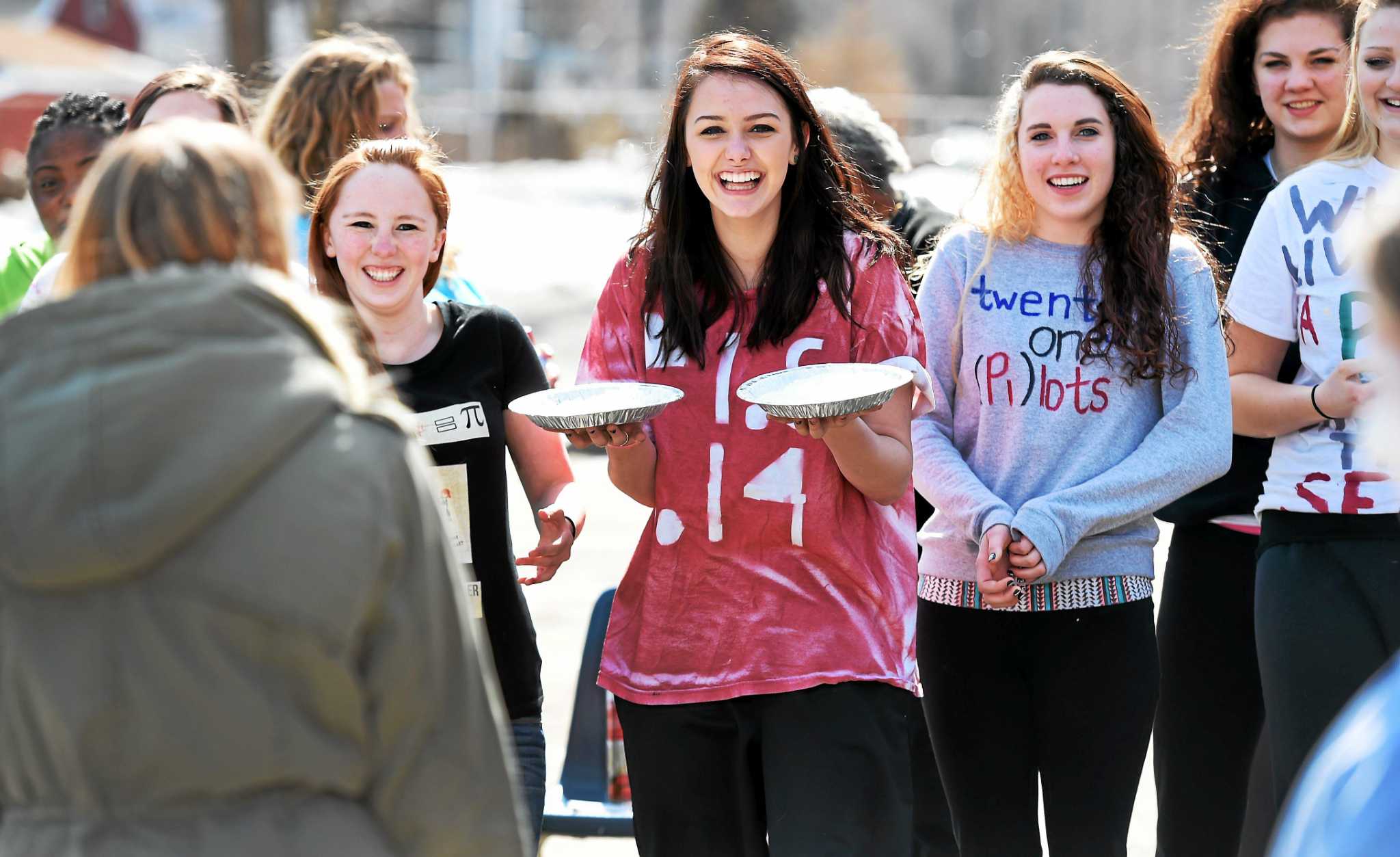 Community invited to ‘throw a pie at a city official’ during fundraiser ...