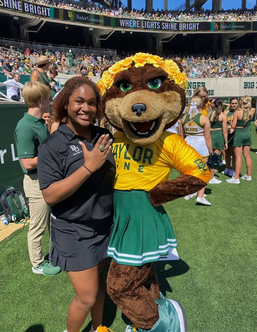 Midland High grad enjoys four years as Baylor mascot Marigold