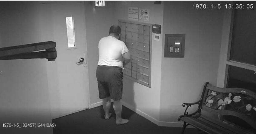 CT man accused of threatening reporters, judges, takes plea deal