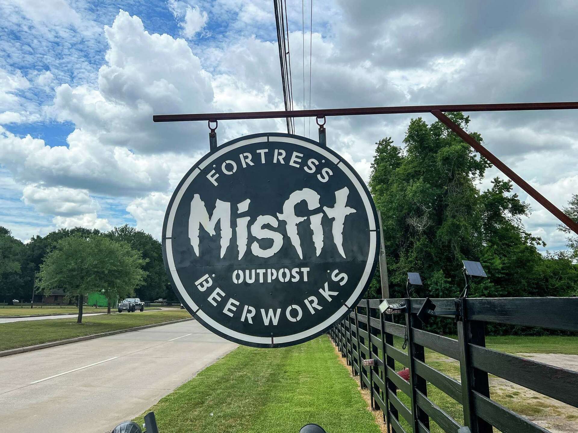 Misfit Outpost and Nomad Barbecue put down roots in Cypress at former ...