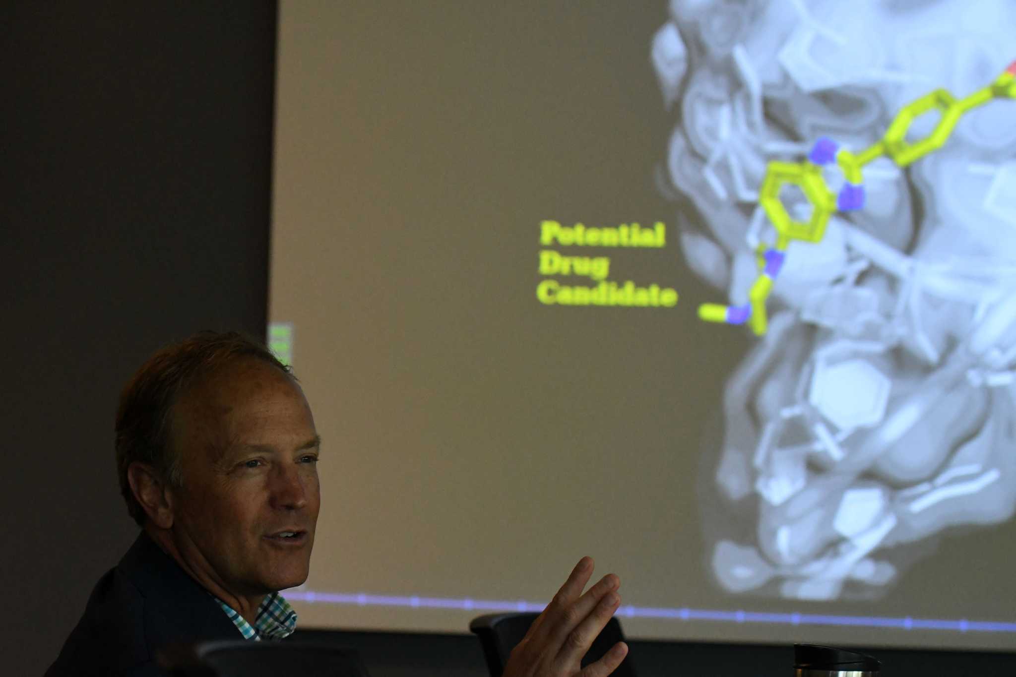 New BA.4, BA.5 coronavirus subvariants bypassing immunity