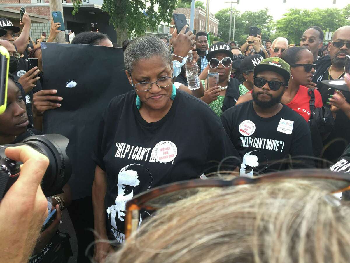 Family of New Haven's Randy Cox seeks federal civil rights charges