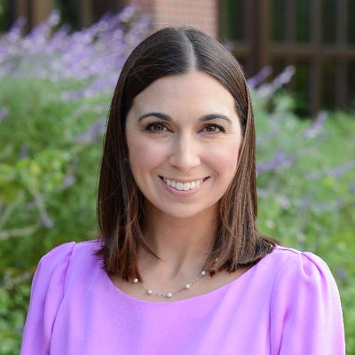 Commentary: Laura Collins — Displaced people need helping hand of democracy