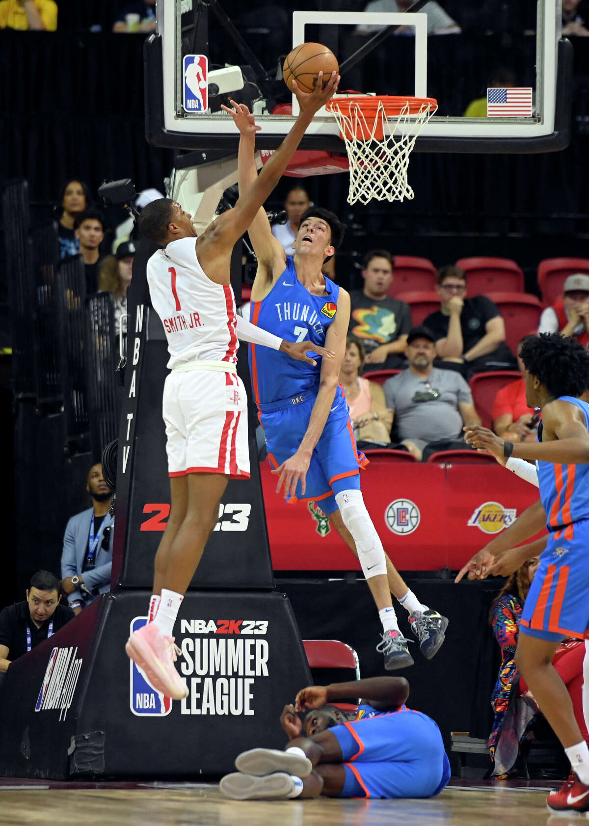 Houston Rockets: Jabari Smith Jr. displays defensive prowess