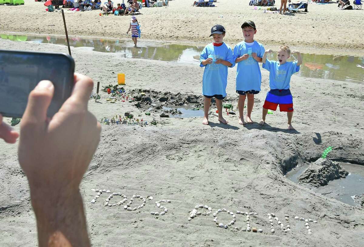In Photos: Mermaids, turtles take over Greenwich Point Park for Sand ...