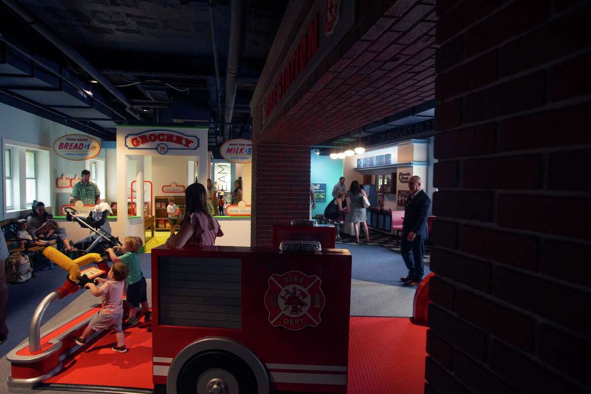 Children's Museum at Saratoga opens at new location