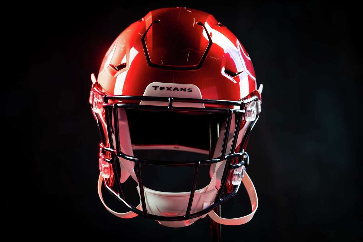 Houston Texans unveil alternate red helmet for first time