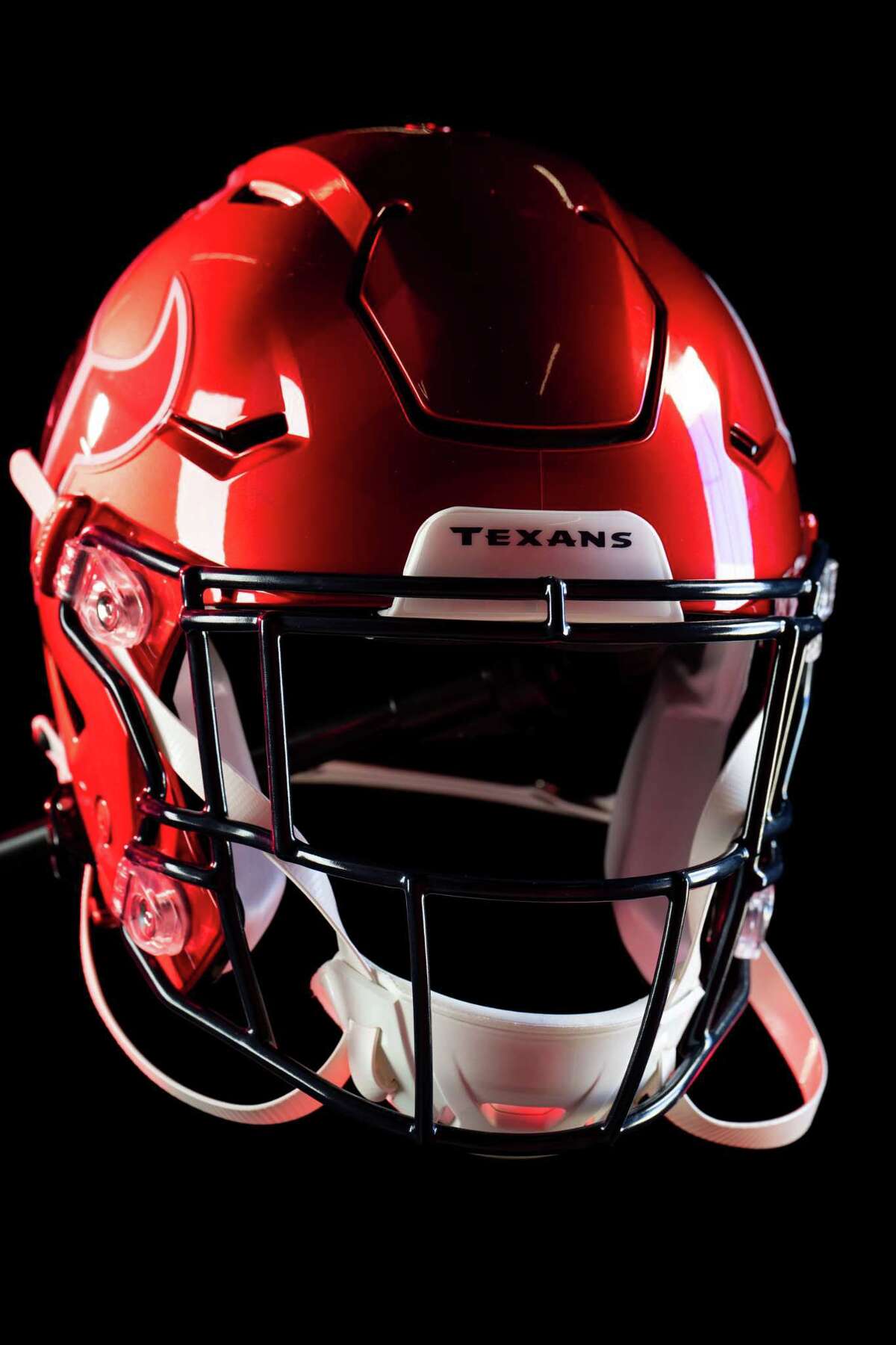 Houston Texans to wear Battle Red helmets for a game this season