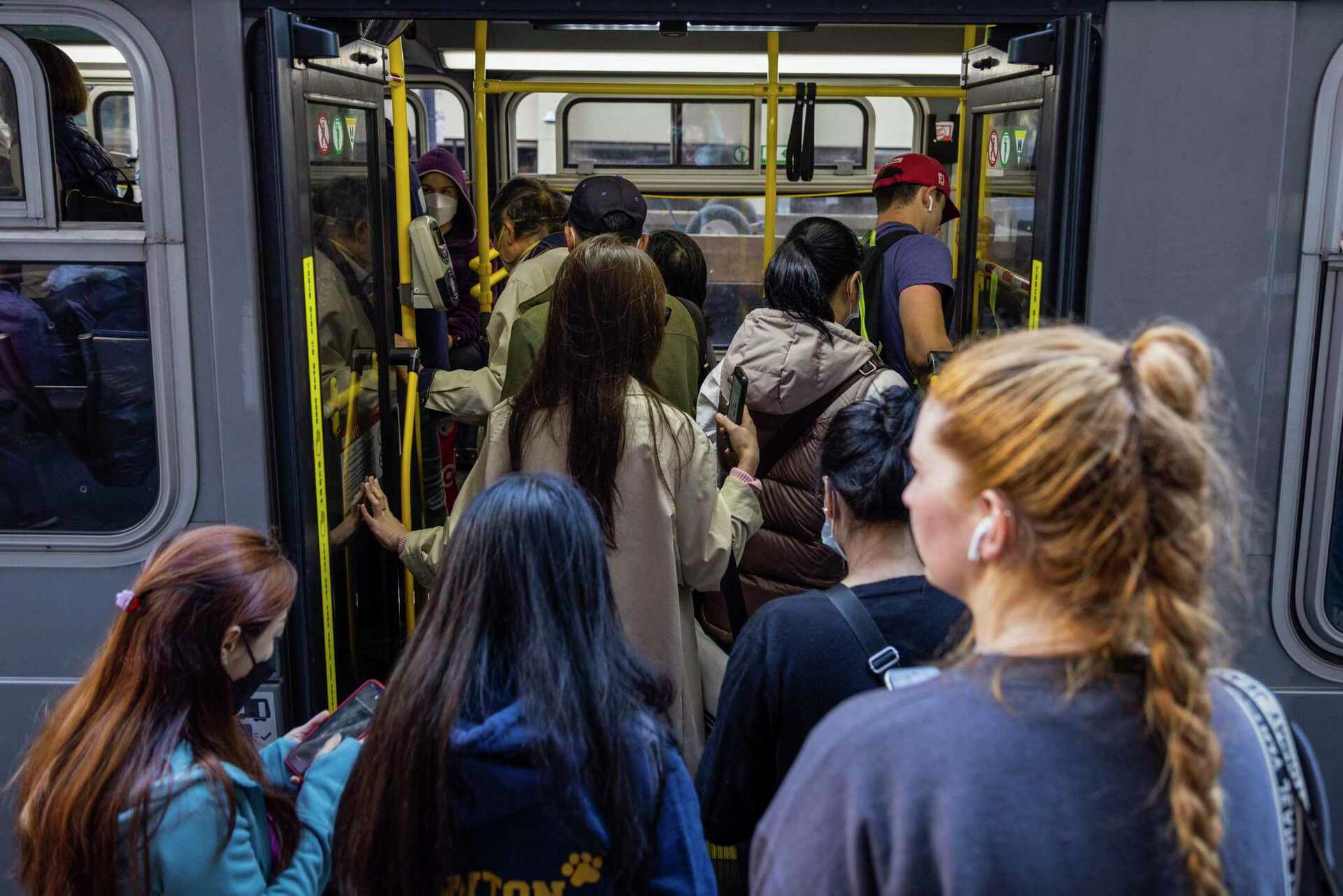 Muni cut back on enforcing fare payment in the pandemic. Here’s how ...