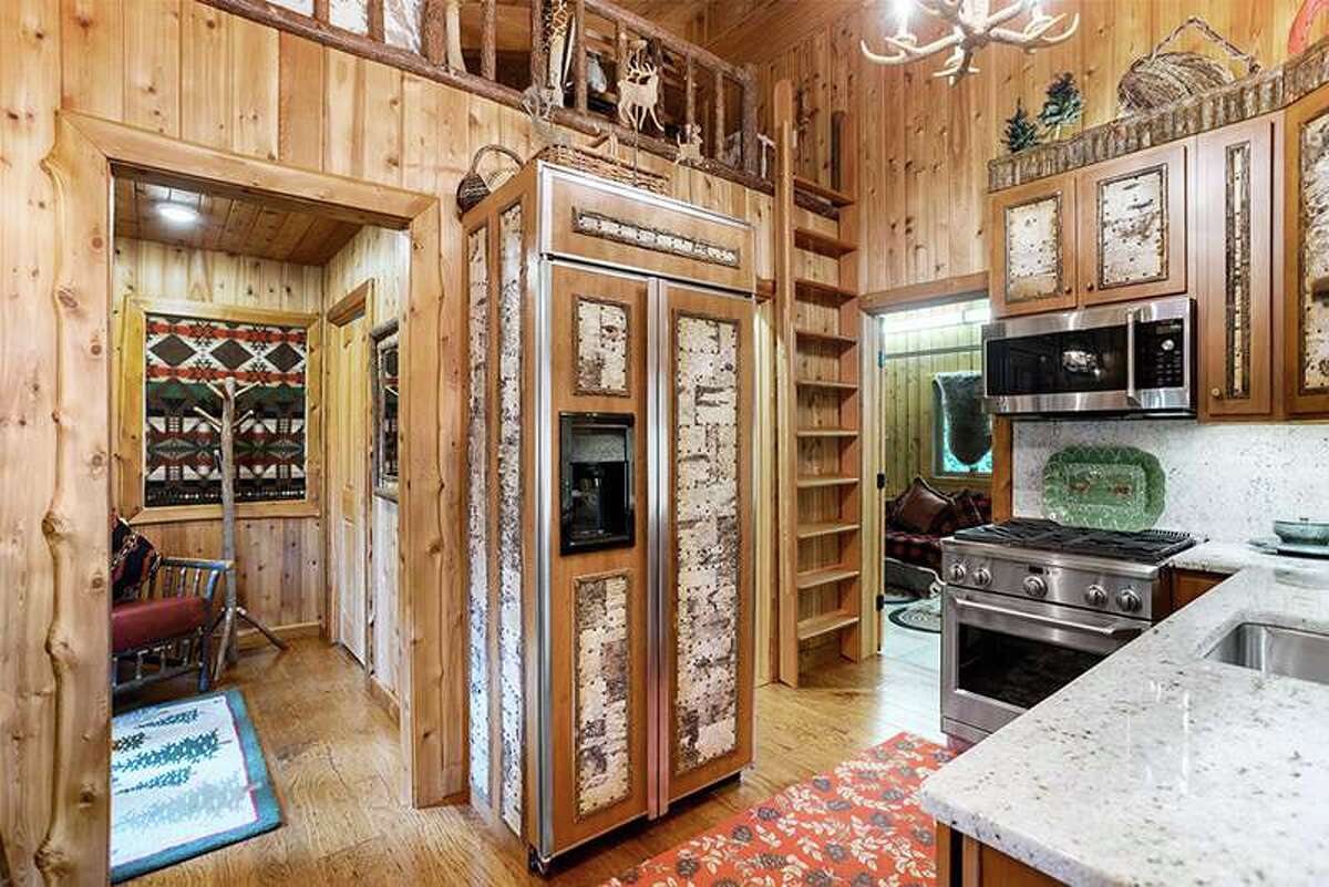 Michele Riggi, husband list Lake Placid compound for $31 million