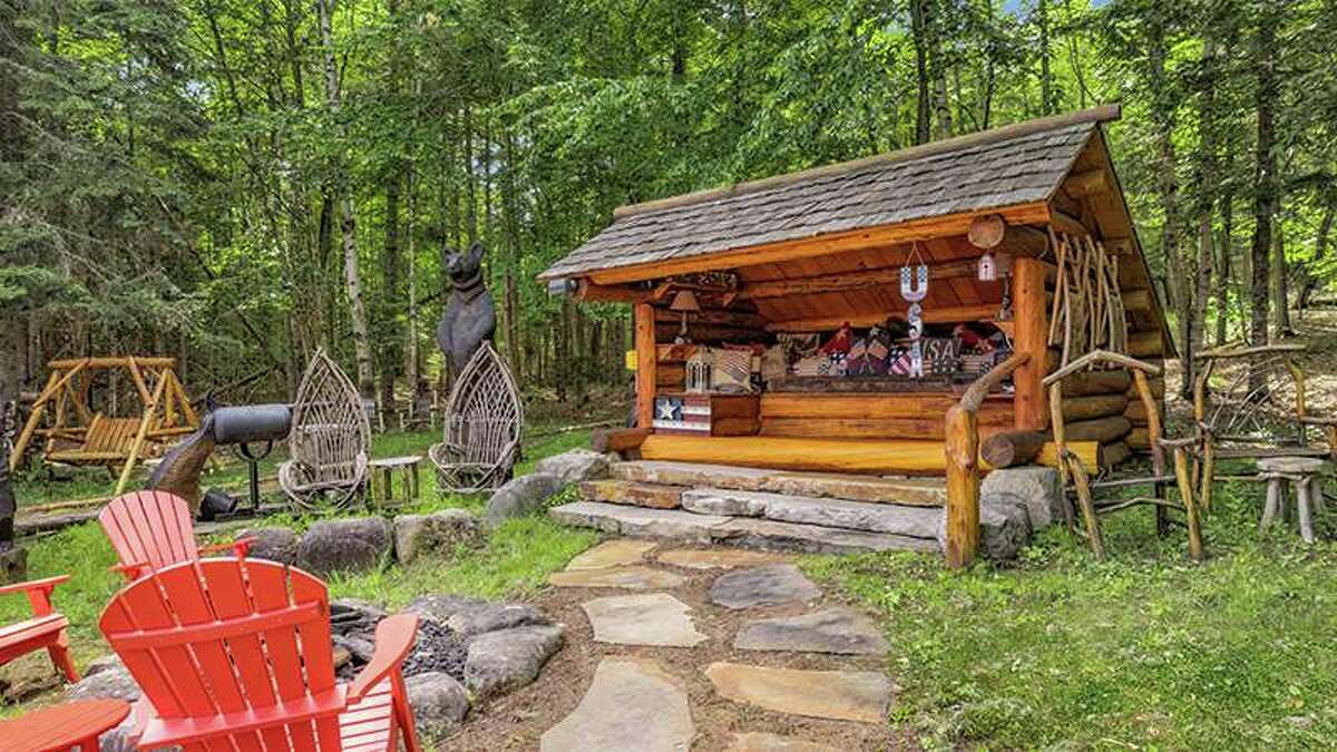 Michele Riggi, husband list Lake Placid compound for $31 million