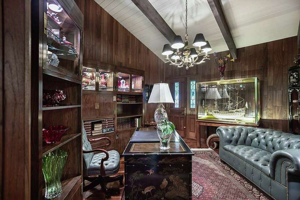 Michele Riggi, husband list Lake Placid compound for $31 million