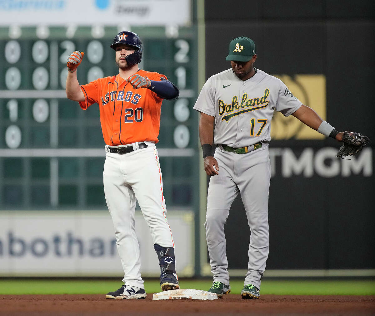 Houston Astros fall to Oakland Athletics in series opener