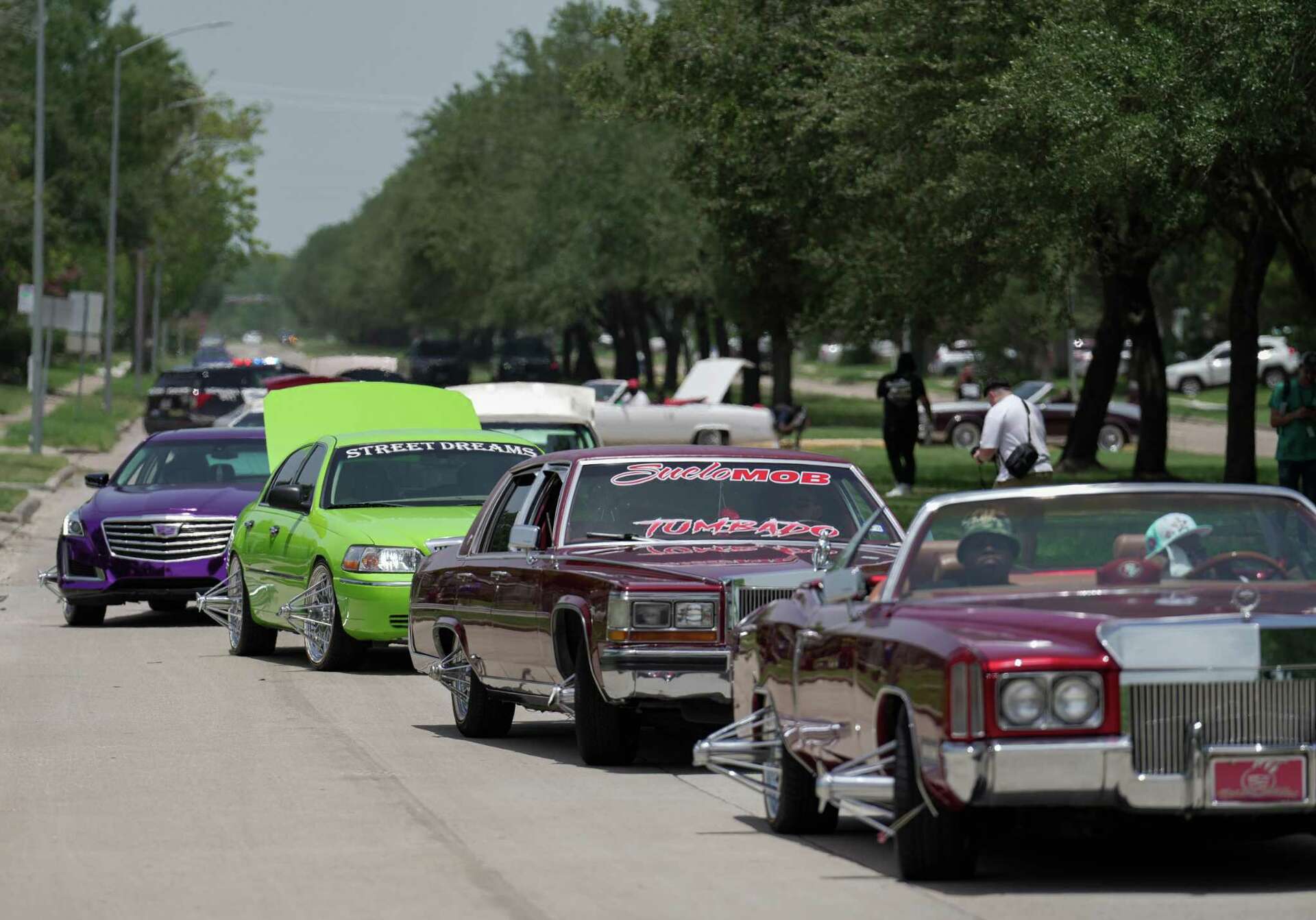 Houston record store celebrates DJ Screw’s legacy with slab parade ...
