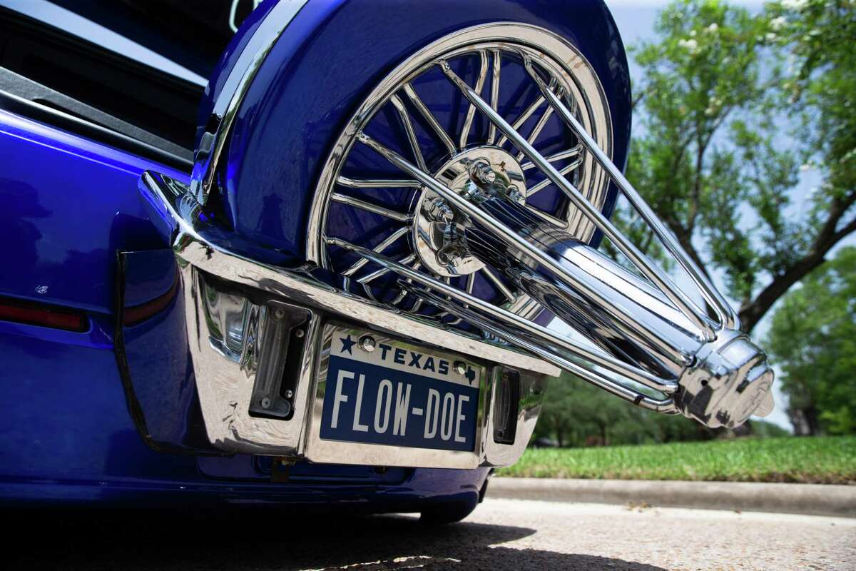 Houston record store celebrates DJ Screw’s legacy with slab parade ...