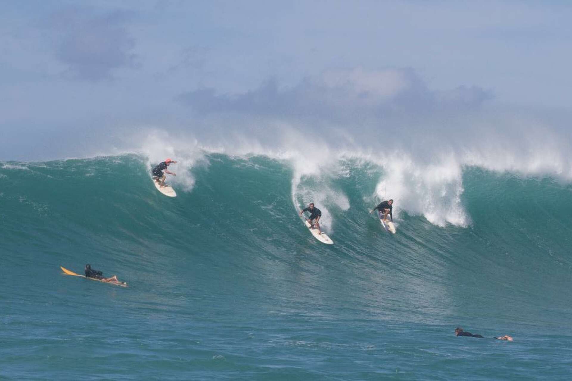 Monster waves crash over condos in Hawaii amid 'historic' swell