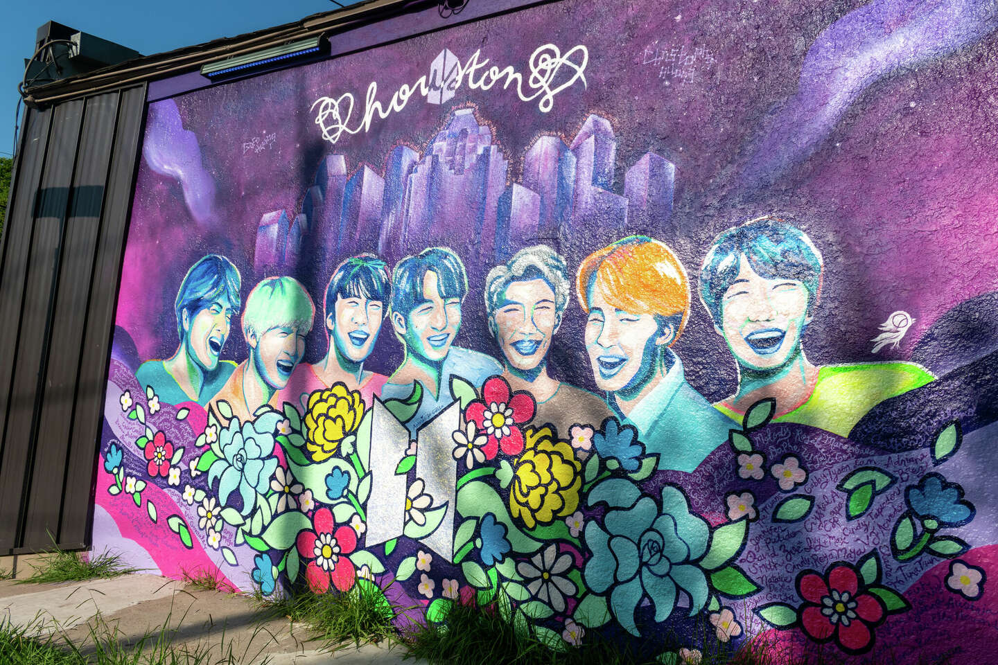 BTS mural in Houston honors Uvalde hero Amerie Jo Garza